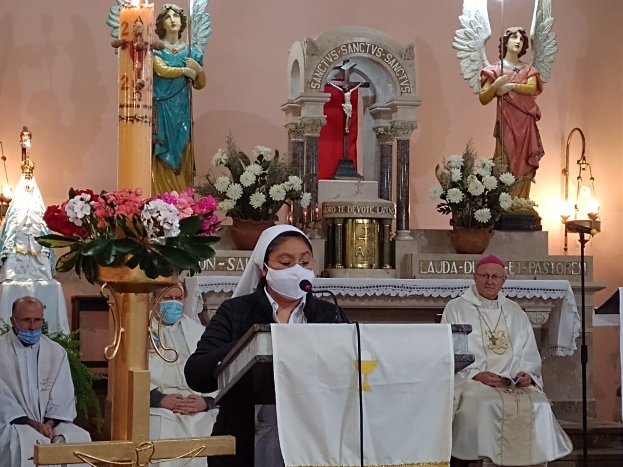 Luego de 60 años de servicio, se despiden las Hermanas Franciscanas ...