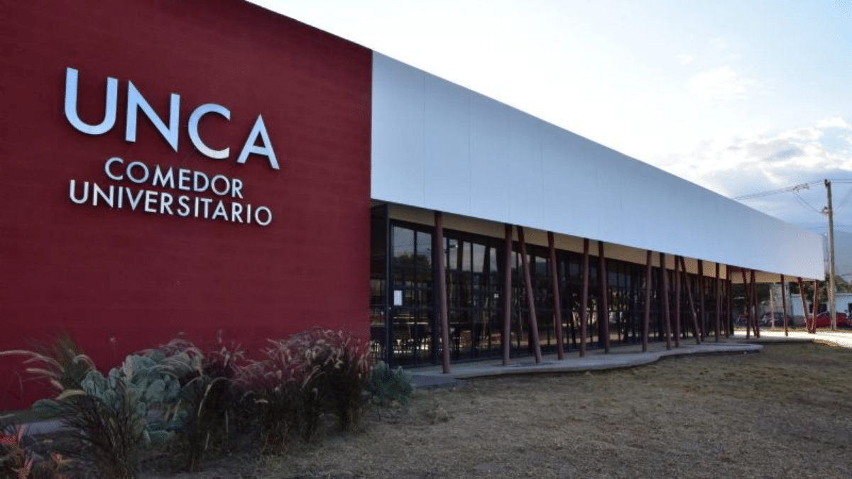 La UNCA reabre su Comedor Universitario: cuánto cuesta el menú y cómo ...